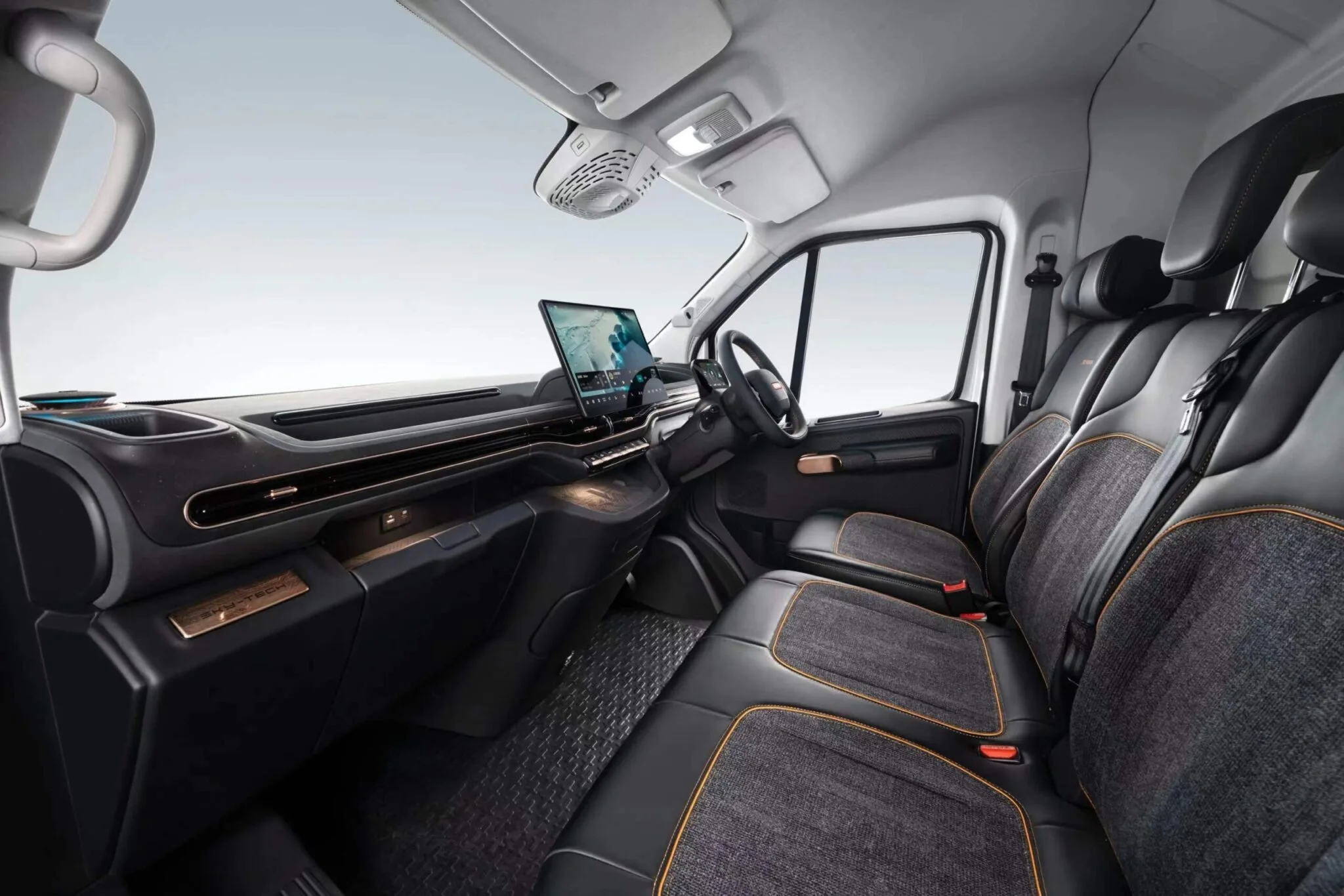 Skywell Van - YCC Motorstore